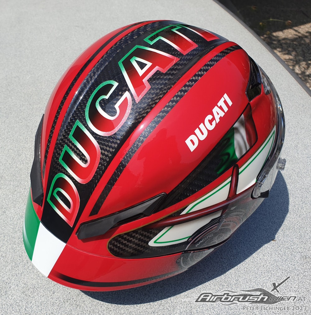 Airbrush Wien Helmdesign, Helmlackierung Motorradhelm, Helmetpaint